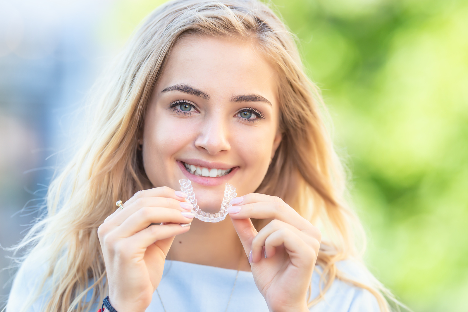 Transform Your Appearance With Invisalign Dentist - Blog HubBlog Hub