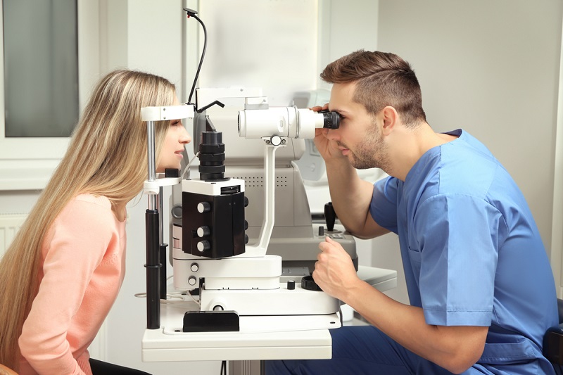 Regular Eye Tests Are Very Important for Any Person - Blog HubBlog Hub