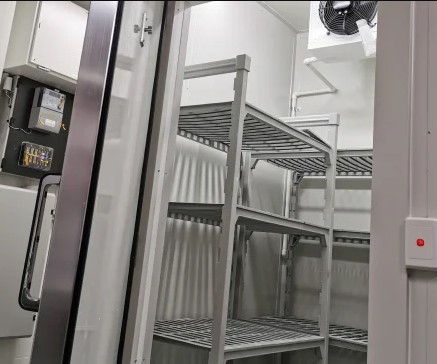Features to Consider While Installing Commercial Freezer RoomsBlog Hub