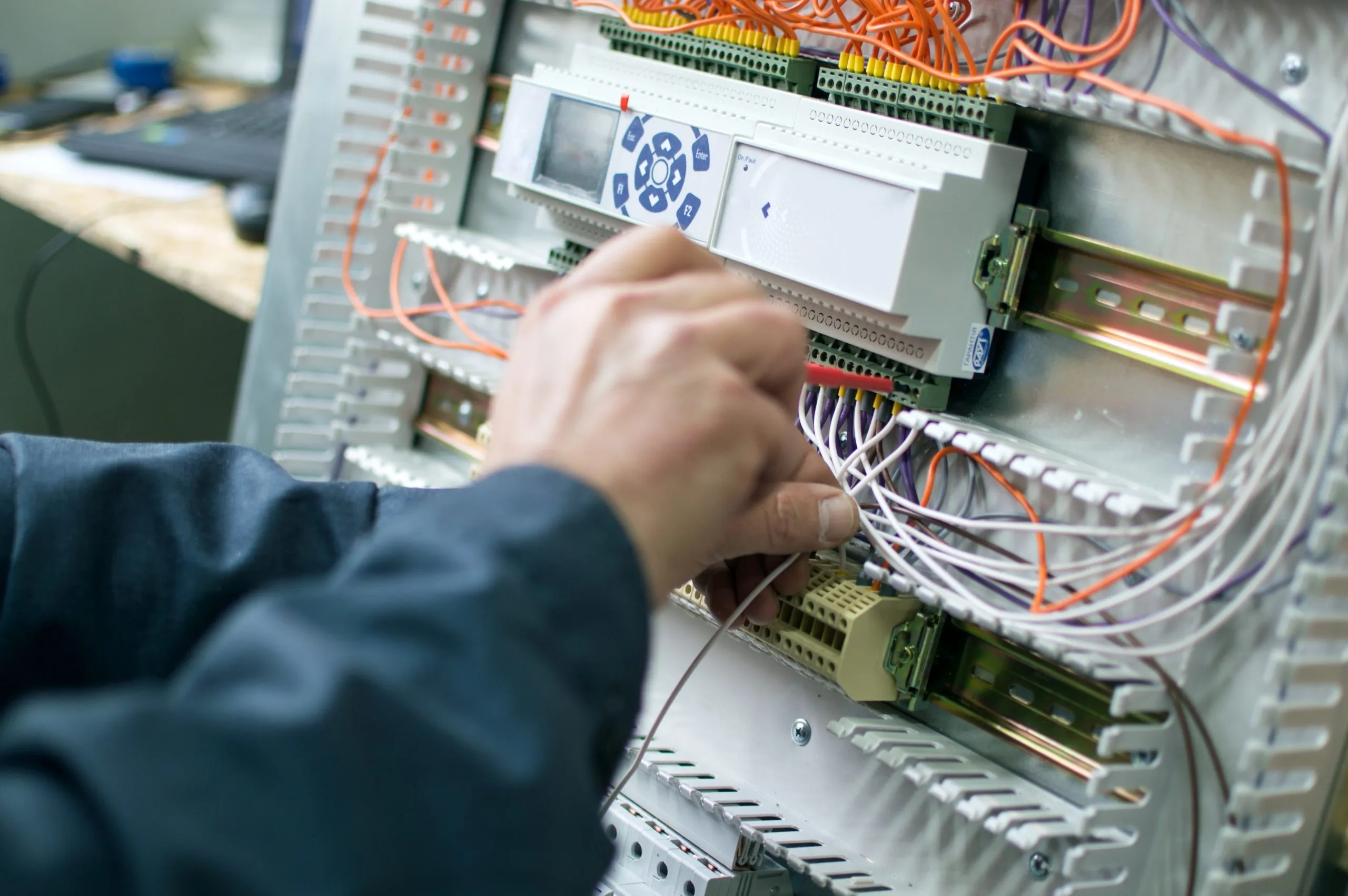 The Importance Of Emergency Electrical Services For Commercial ...
